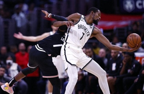 KD場場25+ 籃網110：95反「艇」 - Now Sports